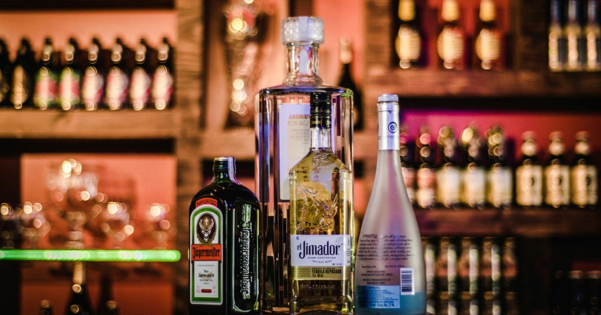The Drinking Age in Spain: Essential Tips for Travelers