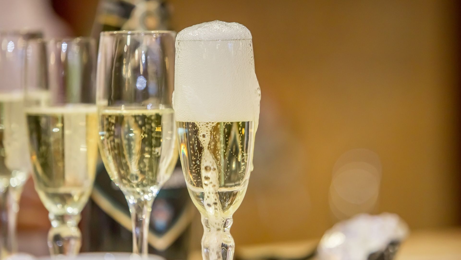 The Drinking Age in Spain: Essential Tips for Travelers