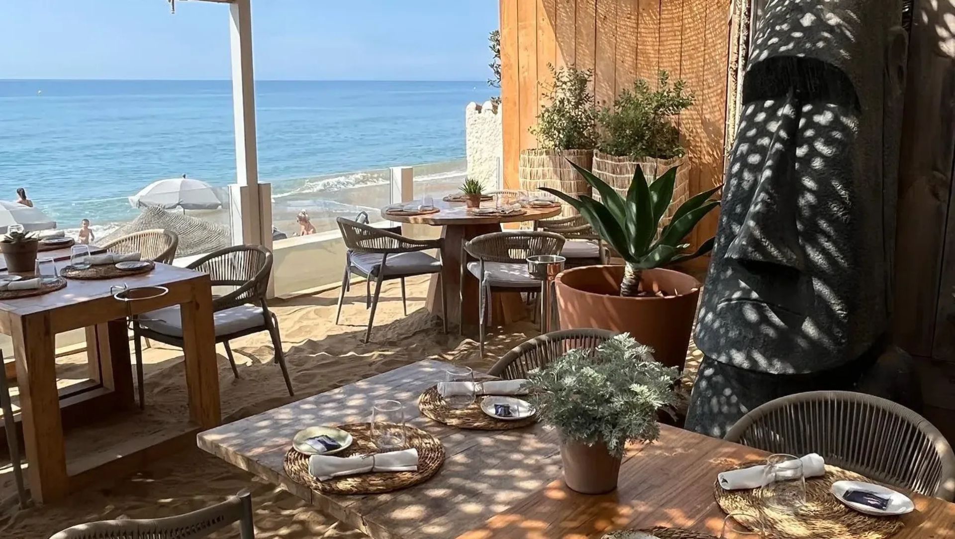 Discover the Best of Max Beach Marbella: Dining, Relaxation & Fun
