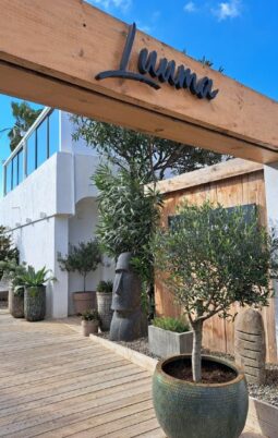 Discover Luuma Beach Marbella : A Hidden Coastal Gem